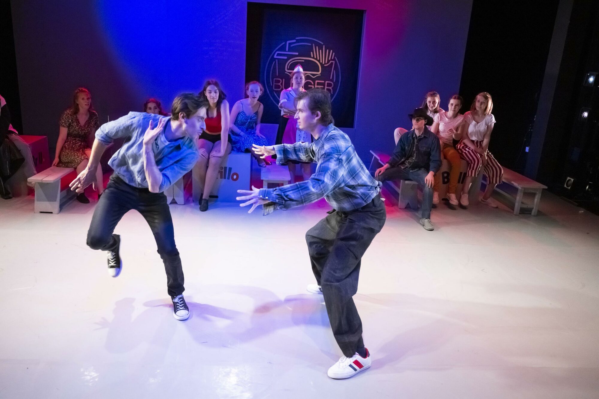 move. – Theater Krefeld und Mönchengladbach